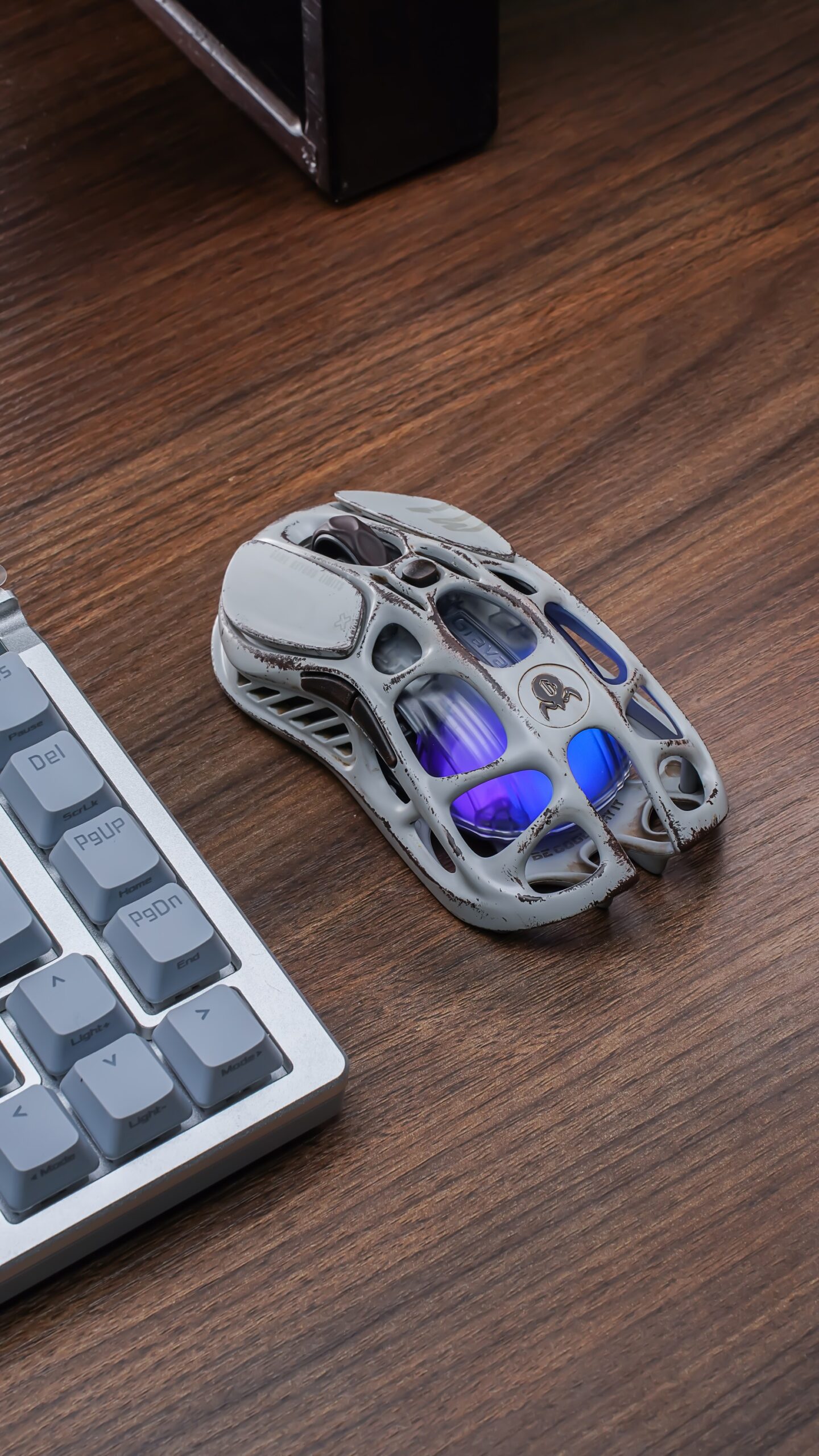 GravaStar Unveils the Mercury M1 Pro and M2 GamingMice: - Technewszone